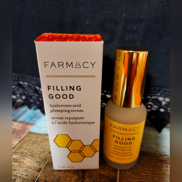 Farmacy | Skincare | Farmacy Filling Good Hyaluronic Acid Plumping ...